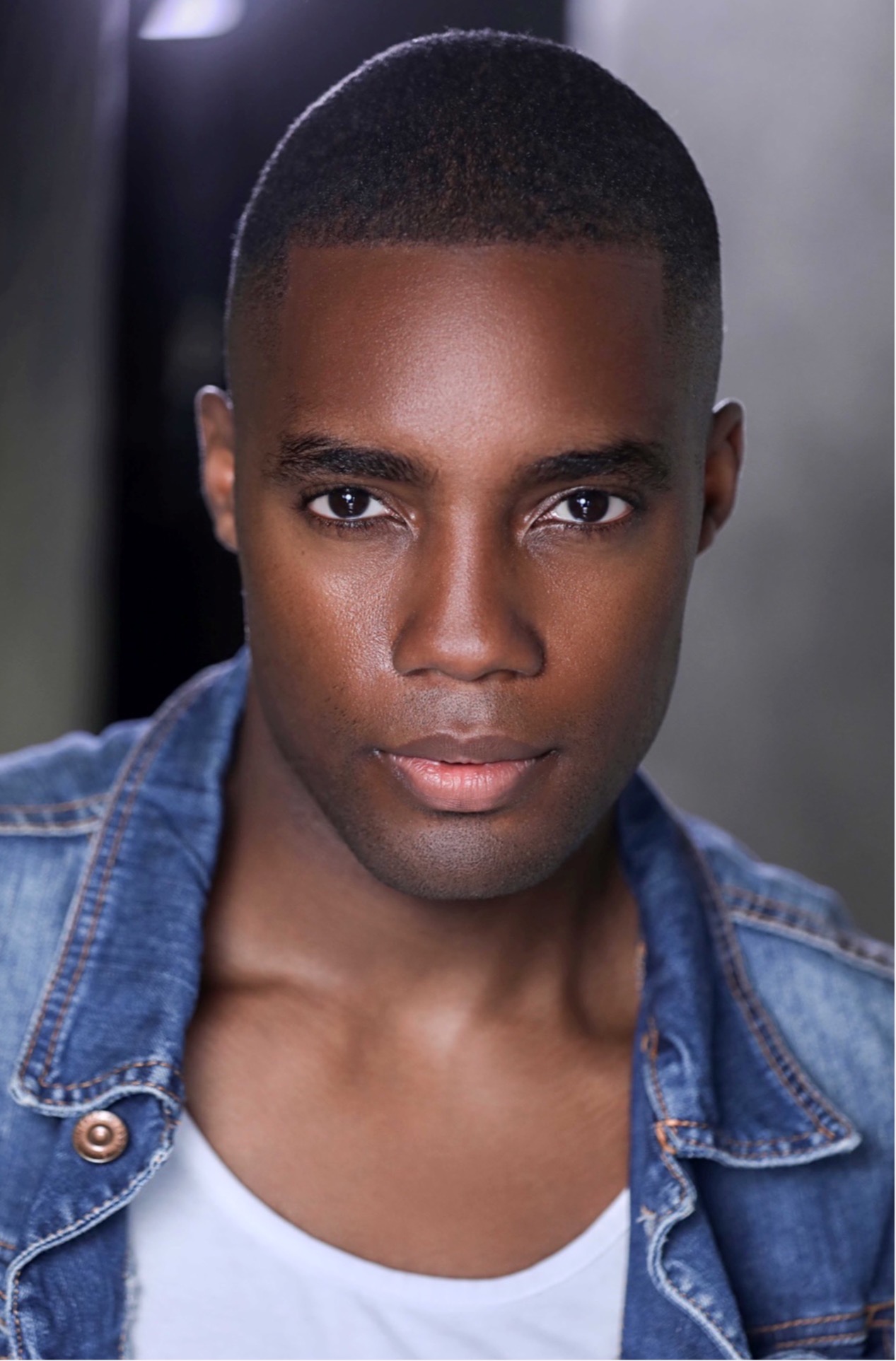 Reece Richards pic - Hairspray the Musical UK tour